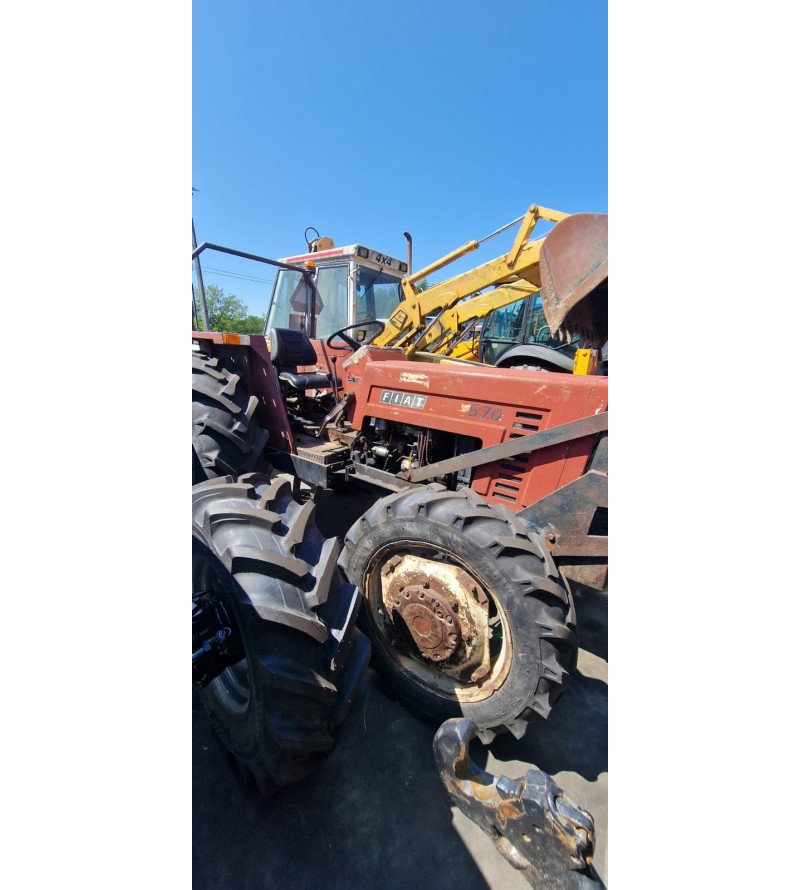 TRATOR USADO FIAT 570 DT