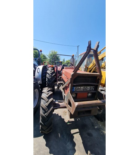 TRATOR USADO FIAT 570 DT